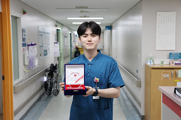 조혈모세포 기증으로 혈액암 환자를 살리는 ‘고귀한 나눔 아산인 이야기 피플 서울아산병원 뉴스룸