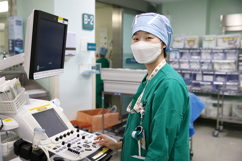 수술간호팀 박영진 사원입니다 아산인 이야기 피플 서울아산병원 뉴스룸
