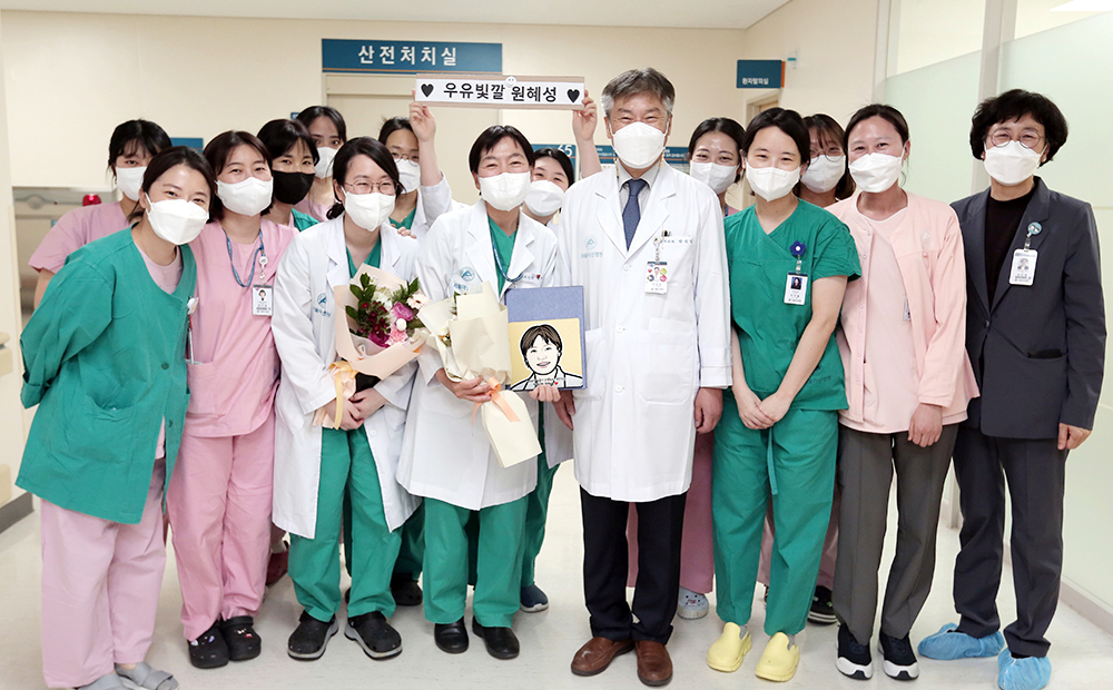 서울아산병원 고객ㆍ동료칭찬 우수직원 시상 행사 뉴스 서울아산병원 뉴스룸